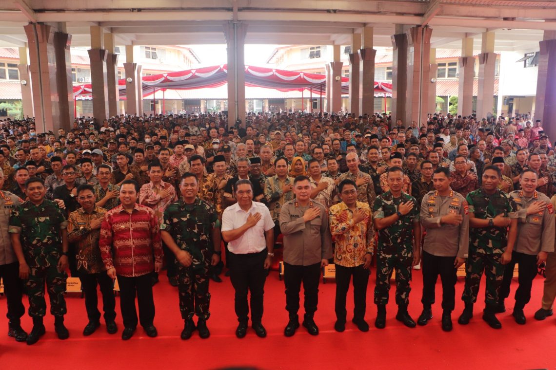 Guyub Rukun Ketua RW di Kota Tangerang, Kapolda Metro Titip Polisi RW ...