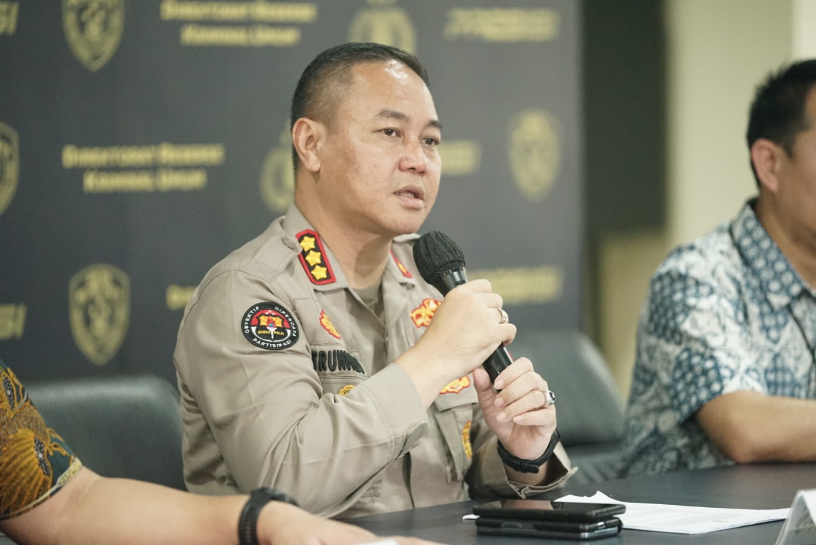 Polda Metro Jaya Ambil Alih Kasus KDRT di Depok yang Viral di Medsos - Tribratanews Polda Metro Jaya