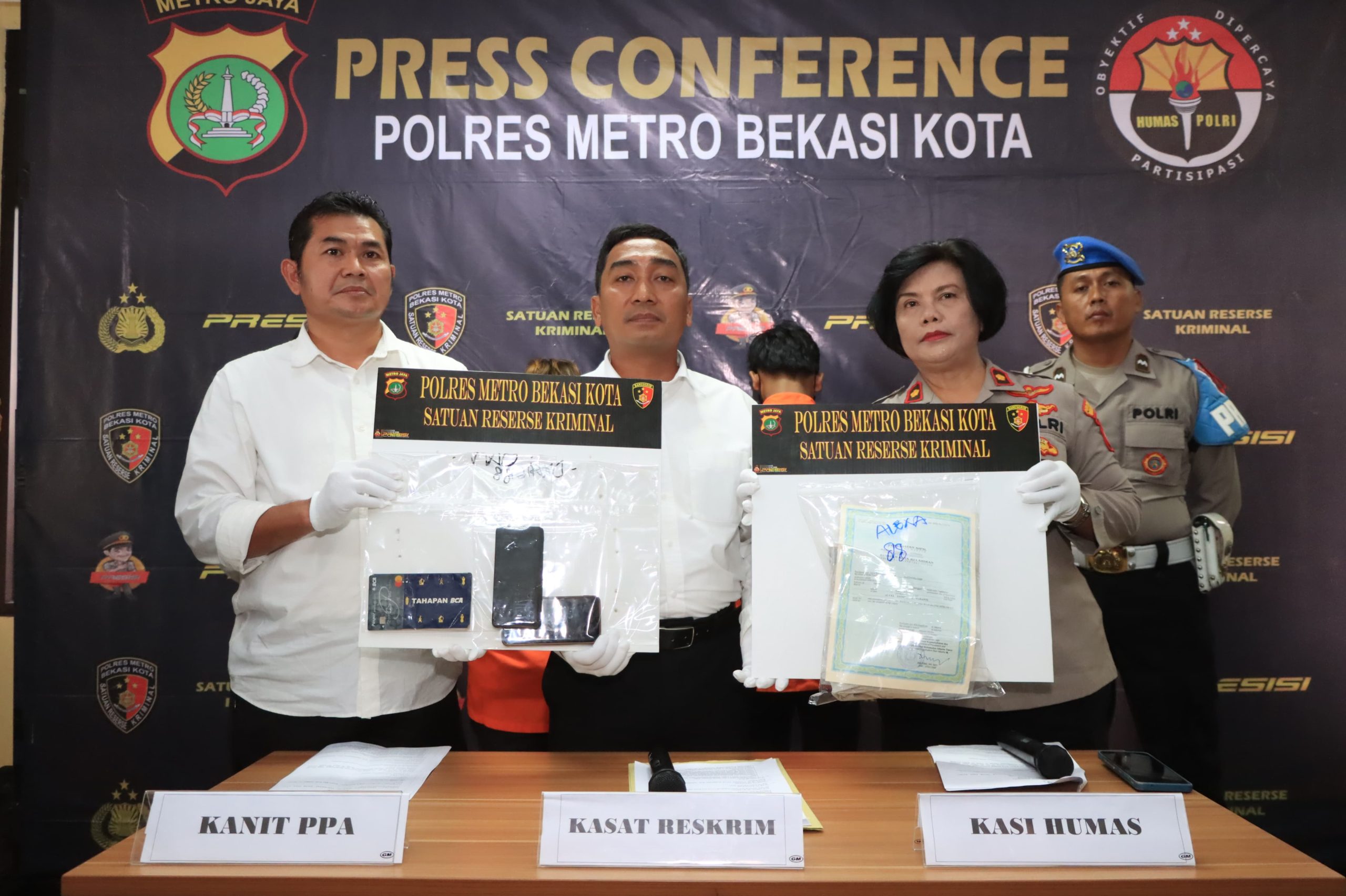 Satreskrim Polres Metro Bekasi Kota Gelar Ungkap Kasus TPPO atau Eksploitasi Seksual Terhadap ...