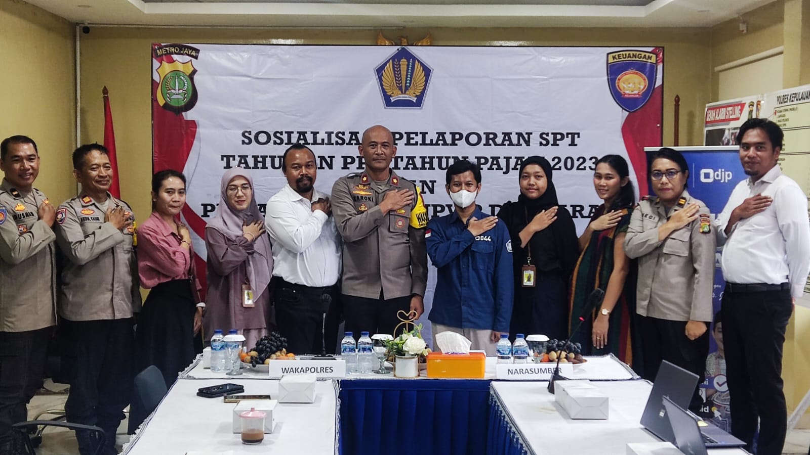 Polres Kepulauan Seribu Mengadakan Kegiatan Sosialisasi Pemadanan NIK menjadi NPWP dan Pelaporan ...