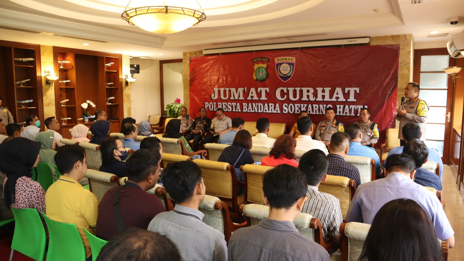 Kapolresta Bandara Soetta Serap Aspirasi Karyawan Dalam Giat Jumat Curhat di Aerofood ACS ...