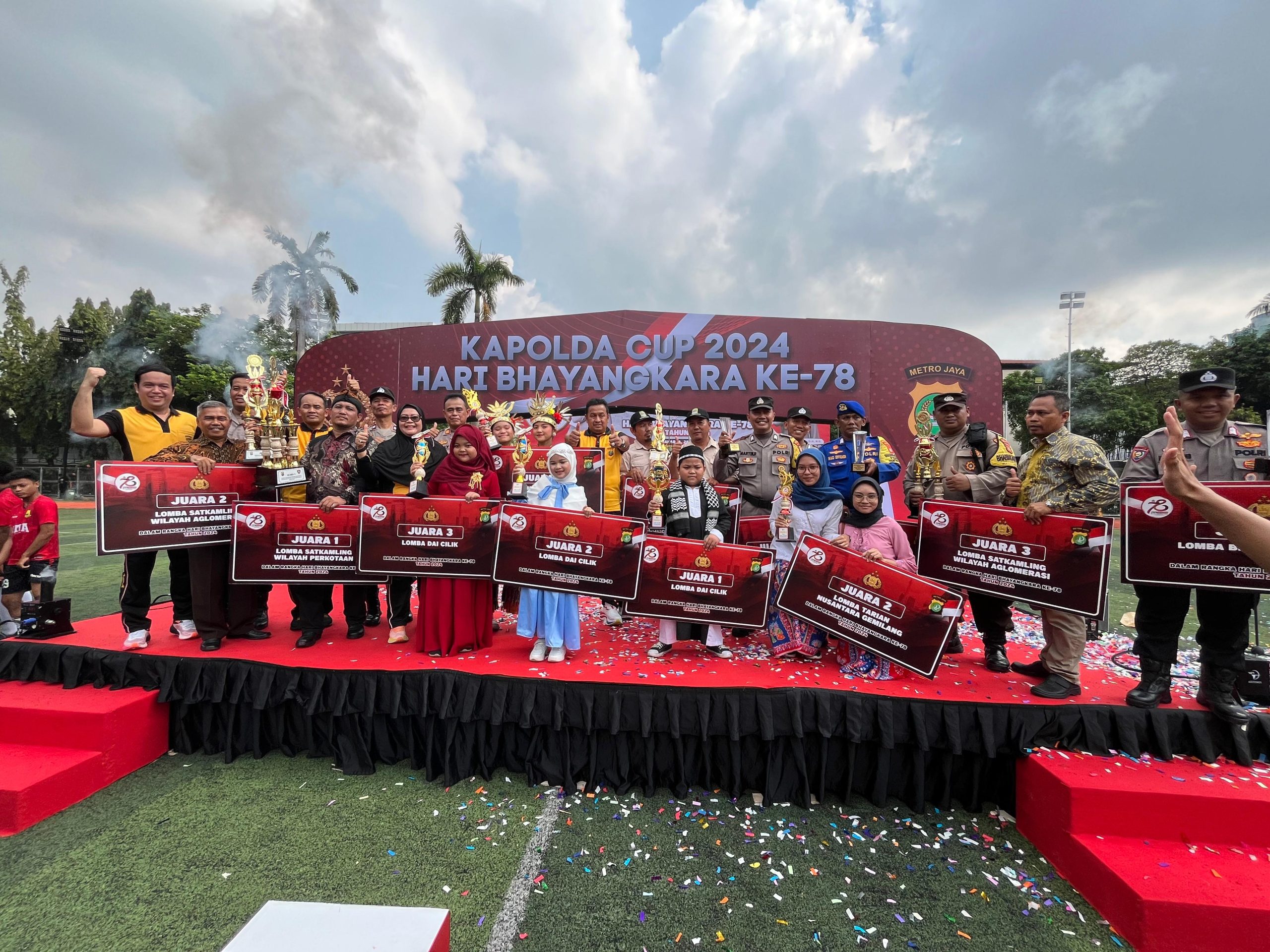 Dirbinmas Polda Metro Jaya Apresiasi Pemenang Lomba Hari Bhayangkara Ke-78 - Tribratanews Polda ...