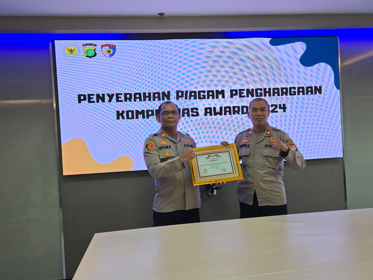 Polsek Kawasan Sunda Kelapa Raih Piagam Penghargaan Kompolnas Awards 2024 - Tribratanews Polda ...