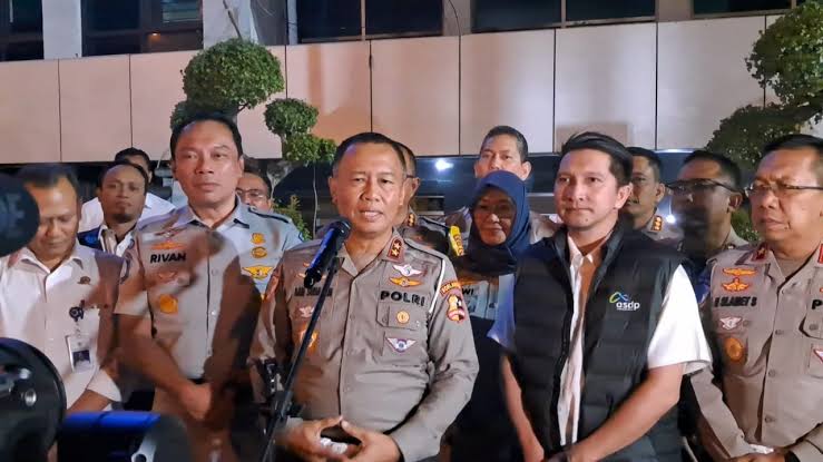 Persiapan Nataru 2024, Kakorlantas Polri Tinjau Jalur Merak Hingga Ketapang - Tribratanews Polda ...
