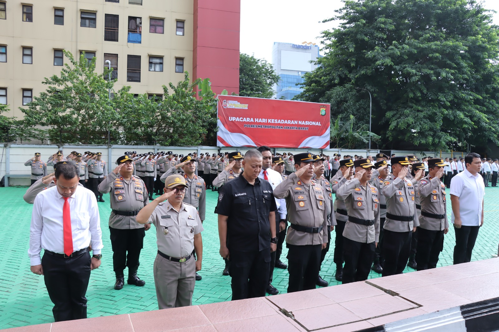 Hari Kesadaran Nasional, Polres Metro Jakbar Ajak Personel Jaga Integritas dan Kinerja ...