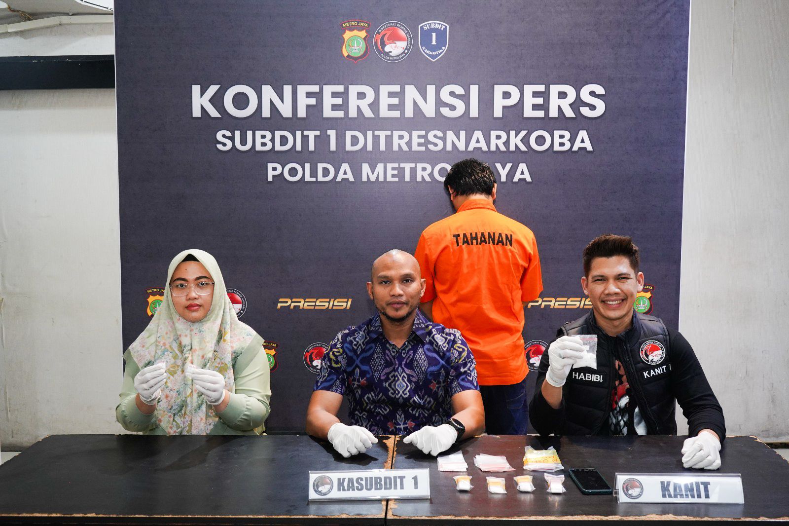 Ditresnarkoba Polda Metro Jaya Tangkap 1 Pengedar, Sita 24,48 Gram Sabu - Tribratanews Polda ...