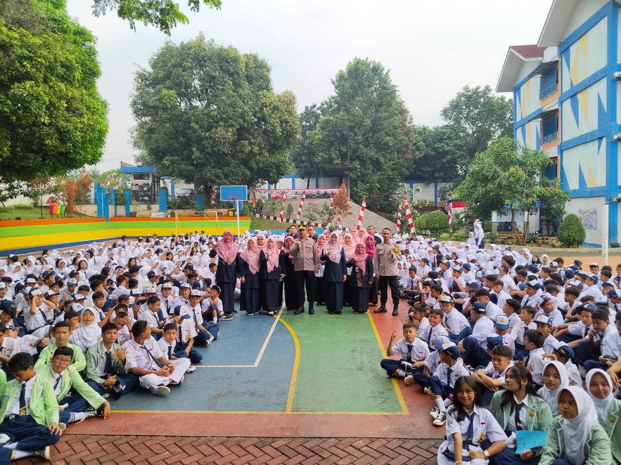 Bina Pelajar Sejak Dini, Kapolsek Makasar Jadi Irup dan Narasumber di ...