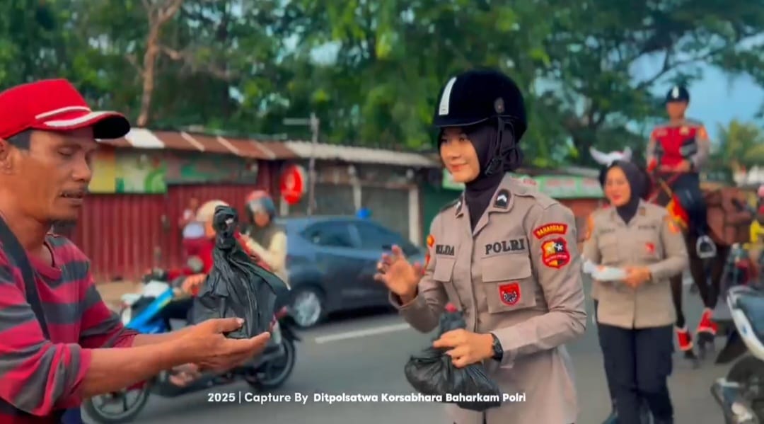 Peduli Masyarakat Depok, Korsabhara Baharkam Polri Gelar Jum'at Barokah ...