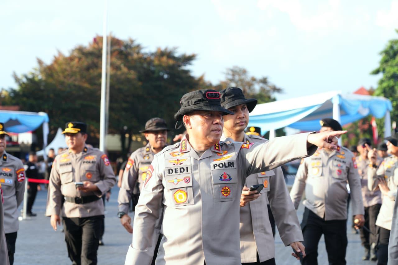 Wakapolri Komjen Dedi Prasetyo Raih Penghargaan Kepemimpinan Publik ...